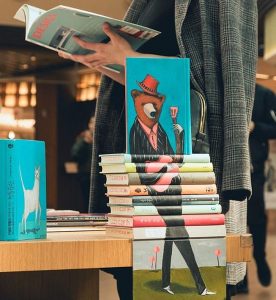 Seoul Library Literally Brings Books To Life In Stunning Christmas Display