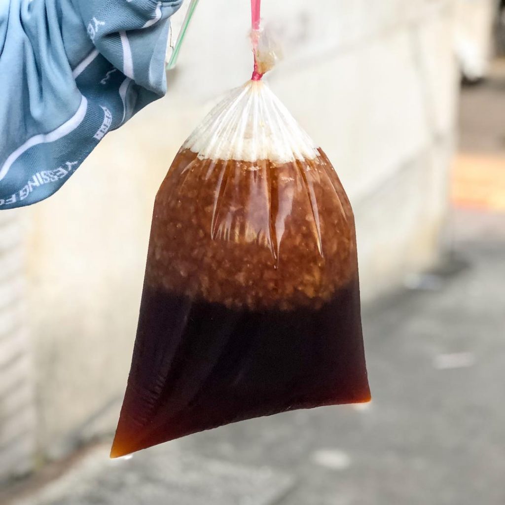 This XXL Packet Of Teh O Peng Will Give You Diabetes Just By Looking At It