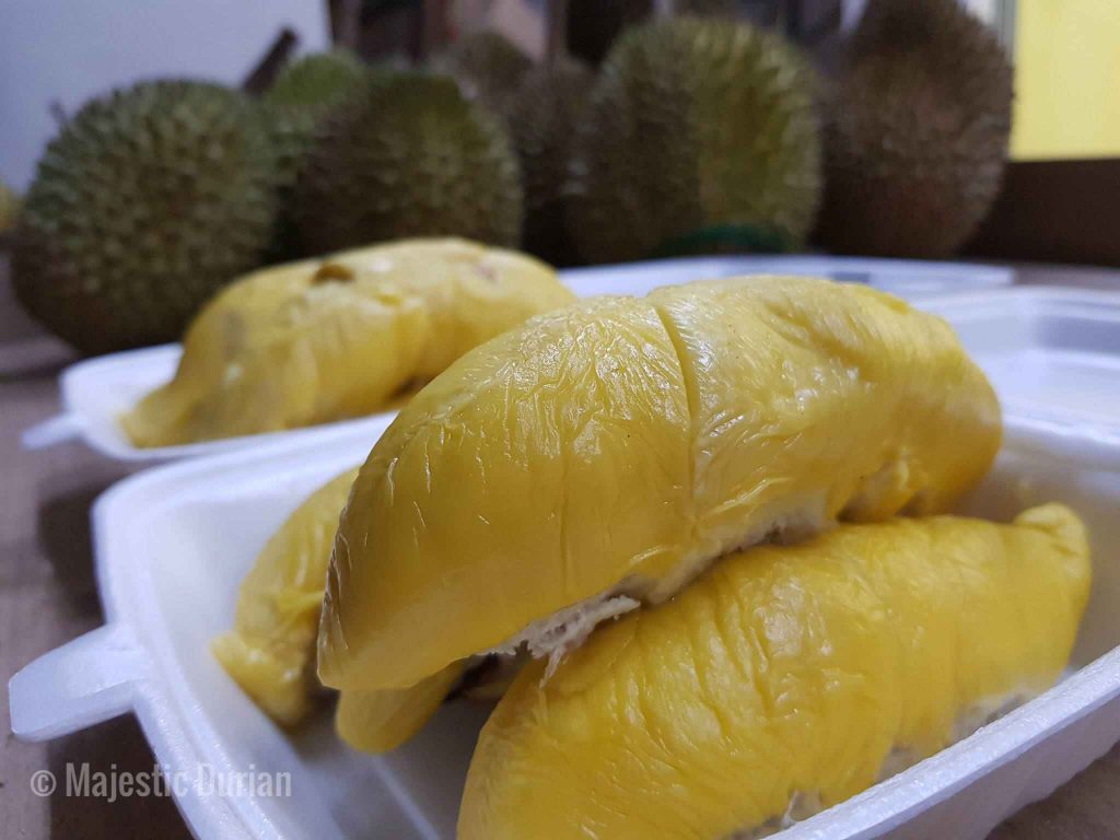 Bedok Durian Buffet Has Unlimited D24 Durians From Just $38/Pax