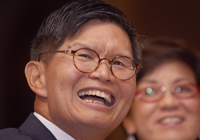 Top 10 Richest Singaporeans In 2019 & How They Made Their Fortune
