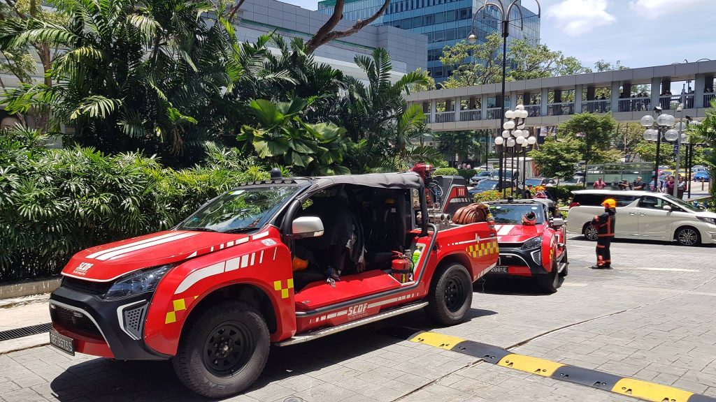 SCDF Fire Engines Can Beat Red Lights & Make Illegal U-Turns From 1 Jun ...