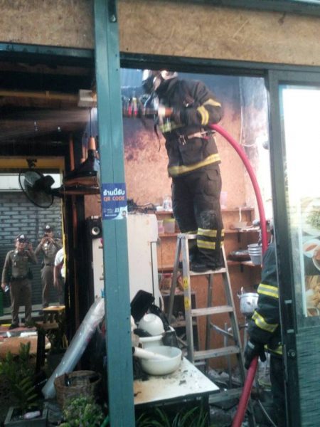 Bangkok's Chatuchak Market Catches Fire & 110 Shops Were Destroyed In ...