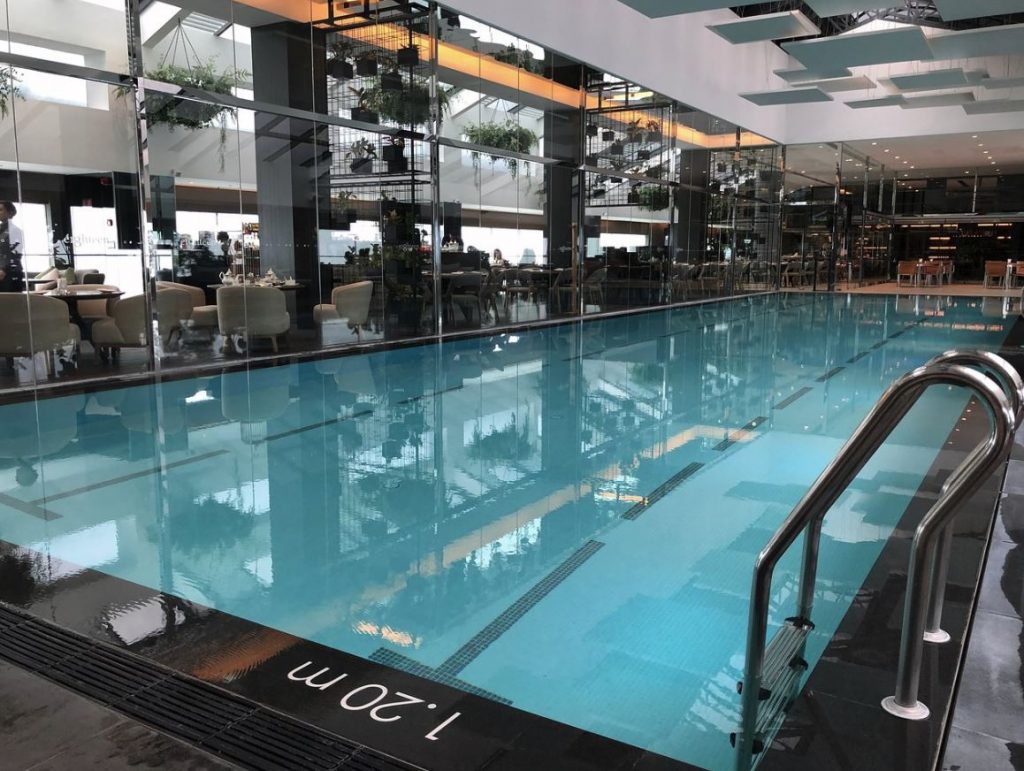 Eighteen Chefs 'Copycat' Restaurant Still Going Strong, 1 Year After ...