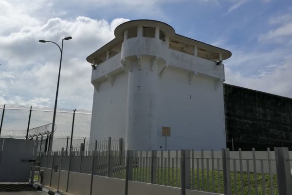 Changi Prison Inmates Volunteer To Pack NDP Funpacks, Netizens Applaud ...