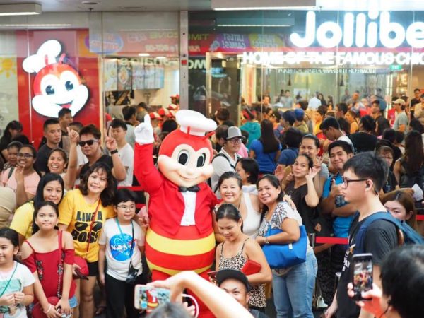 Jollibee Waterway Point Opens On 18 July, First 100 Customers Get Freebies