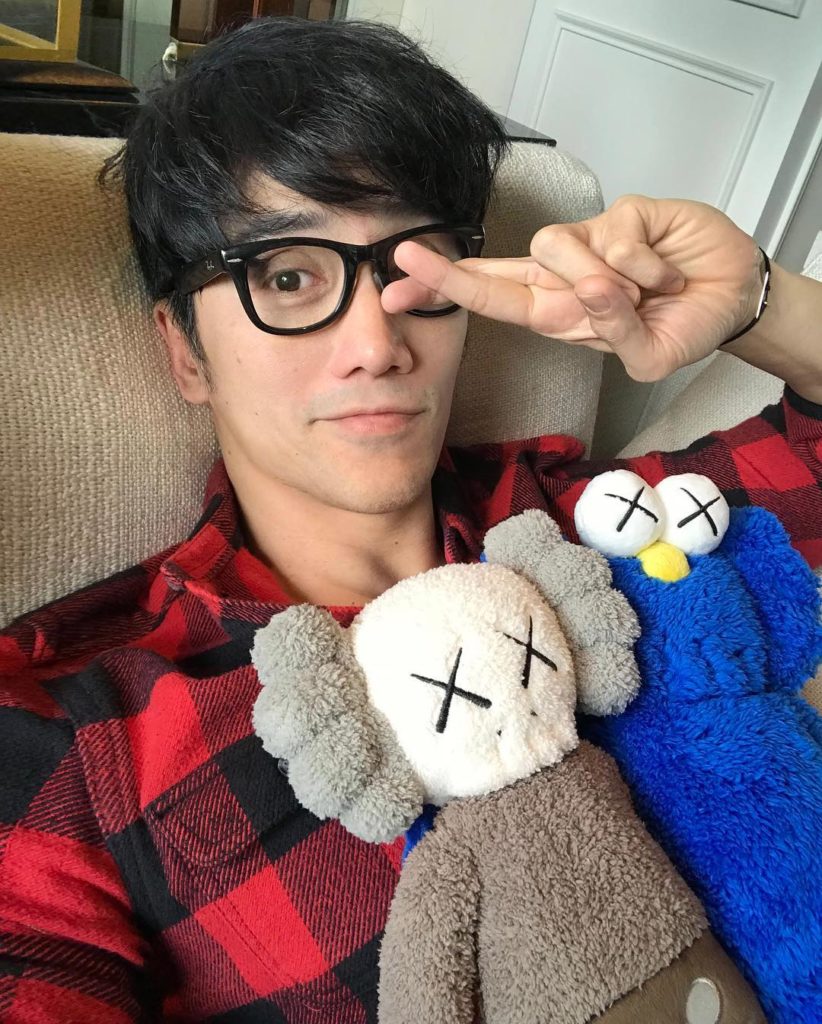 Hunky S'porean Chuando Tan Will Star As Doctor In His 30s, Proves He ...