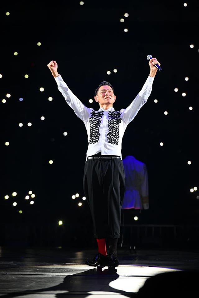 Andy Lau Cries 30 Mins Into S'pore Concert, It's His 1st Time Singing ...