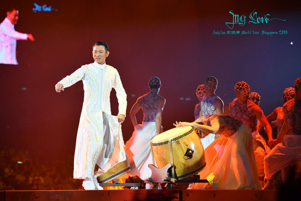 Andy Lau Cries 30 Mins Into S'pore Concert, It's His 1st Time Singing ...