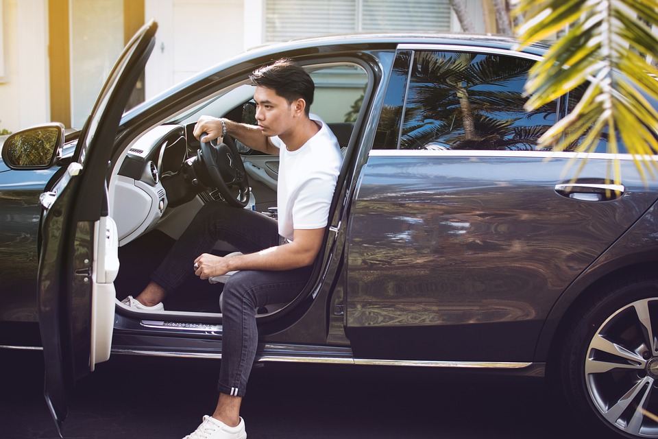 New Drive Lah App Allows S’poreans To Rent Cars AirBnb-Style From $45/Day
