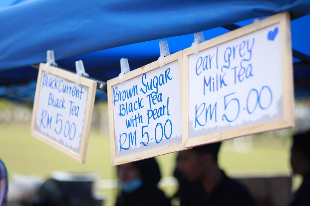 New Halal Lok Lok Joint In JB Has 80 Varieties & Brown Sugar BBT, Opens ...