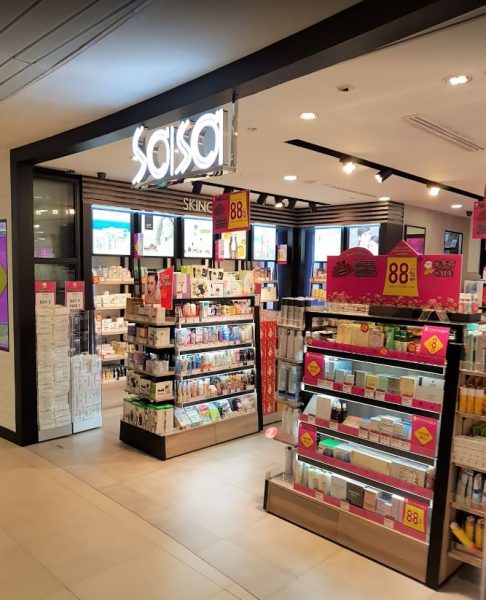 Sasa Suddenly Closes All 22 Stores In S'pore, Expect Sales On Perfume ...