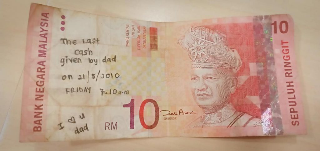 Lady Finds Heartbreaking Message On RM10 Note, Hopes To Return It To ...