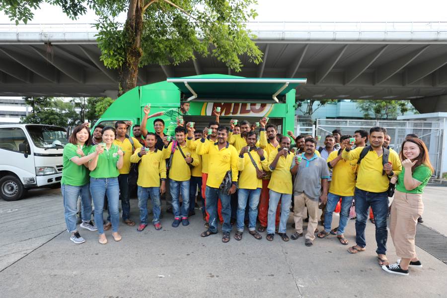 S'pore Construction Workers, Cleaners & Security Guards Get Free Milo ...