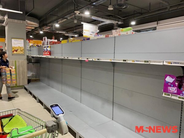 S'poreans Are Wiping Out Basic Supplies From Supermarkets In Panic ...