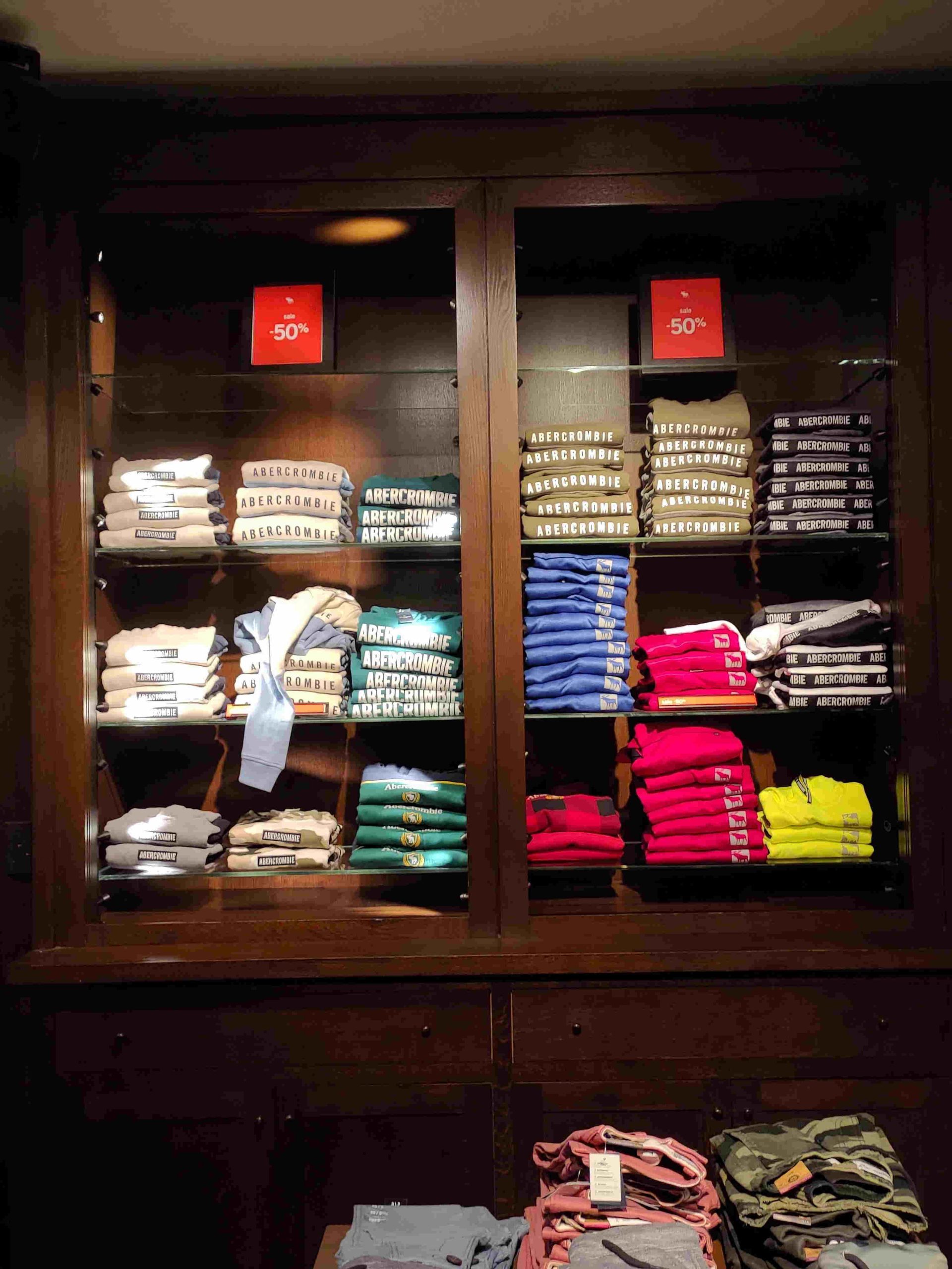 Abercrombie & Fitch Sale Has Up To 60% Off Shirts, Jackets & Jeans At ...