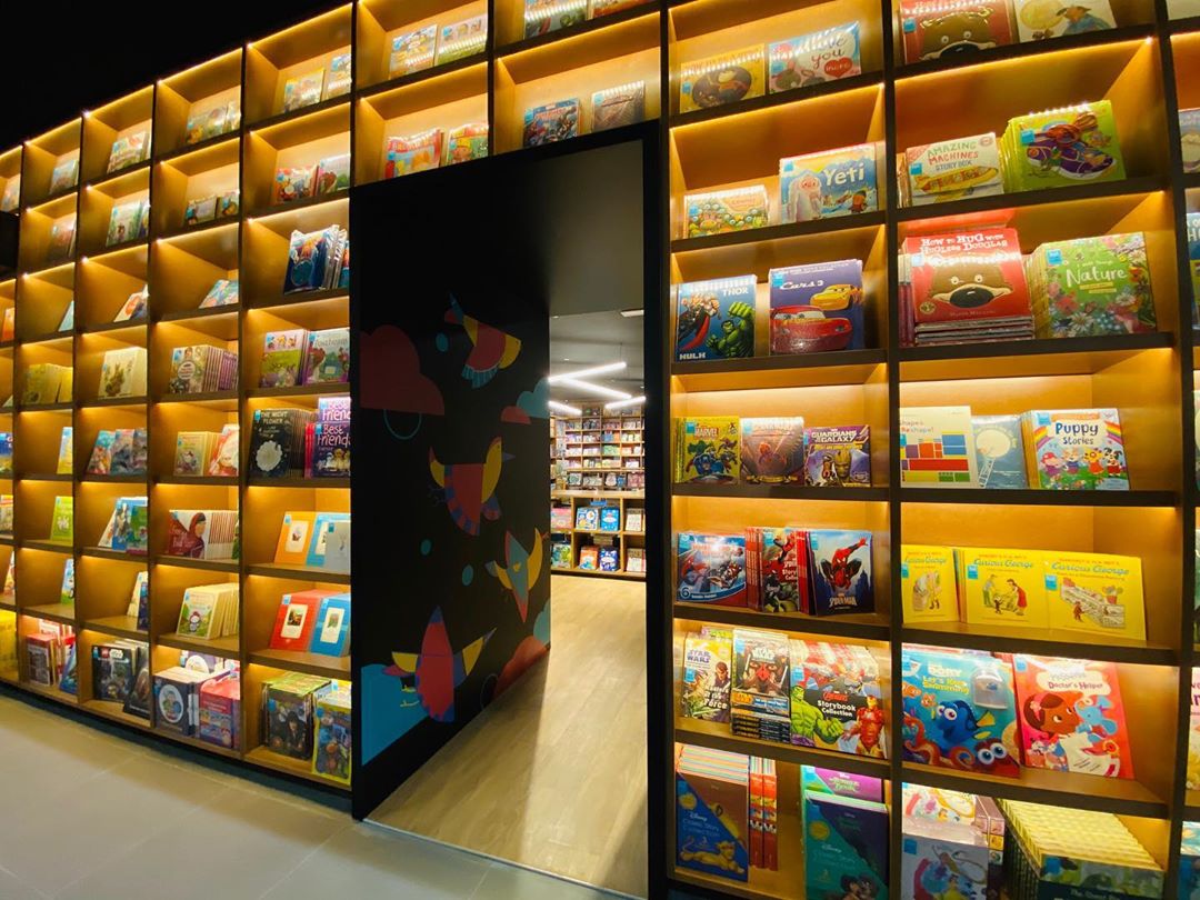 Massive Bookstore In Johor Has 8-Metre-High Shelves, We're Getting ...
