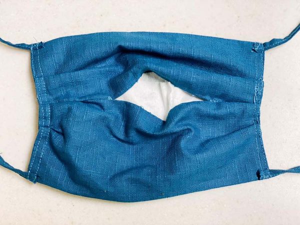 Taiwanese Doctor Teaches How To DIY Cloth Face Mask With Air Filter, So ...