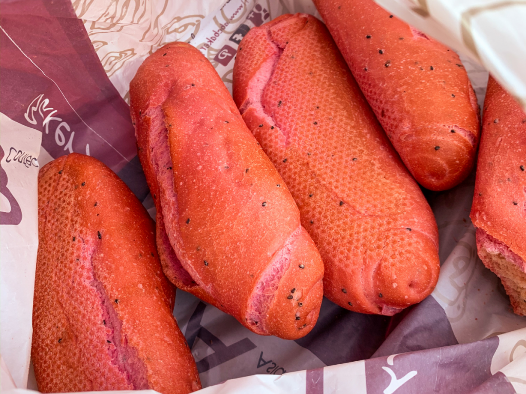 Pink KFC Burger Infused With Dragon Fruit Is A Surprise Delight Vietnam ...