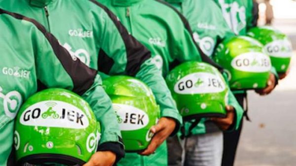 Gojek Adds 70-Cent Platform Fee To Bookings, Says Will Be Used To ...