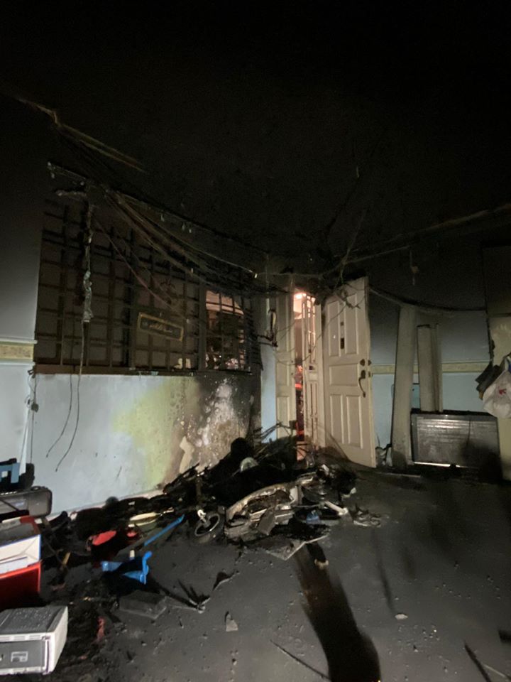 Charging PMD Sets Fire To Sengkang HDB Flat, 3 Rescued By SCDF & 80 ...