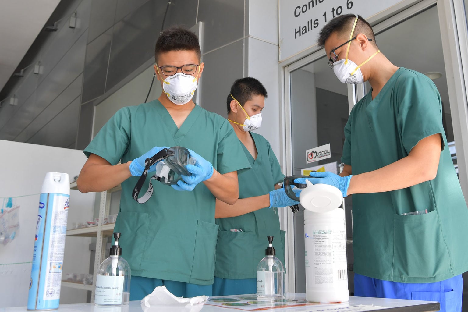 SAF Medical Corps Deploys 100 Servicemen To Care For Recovering Covid ...