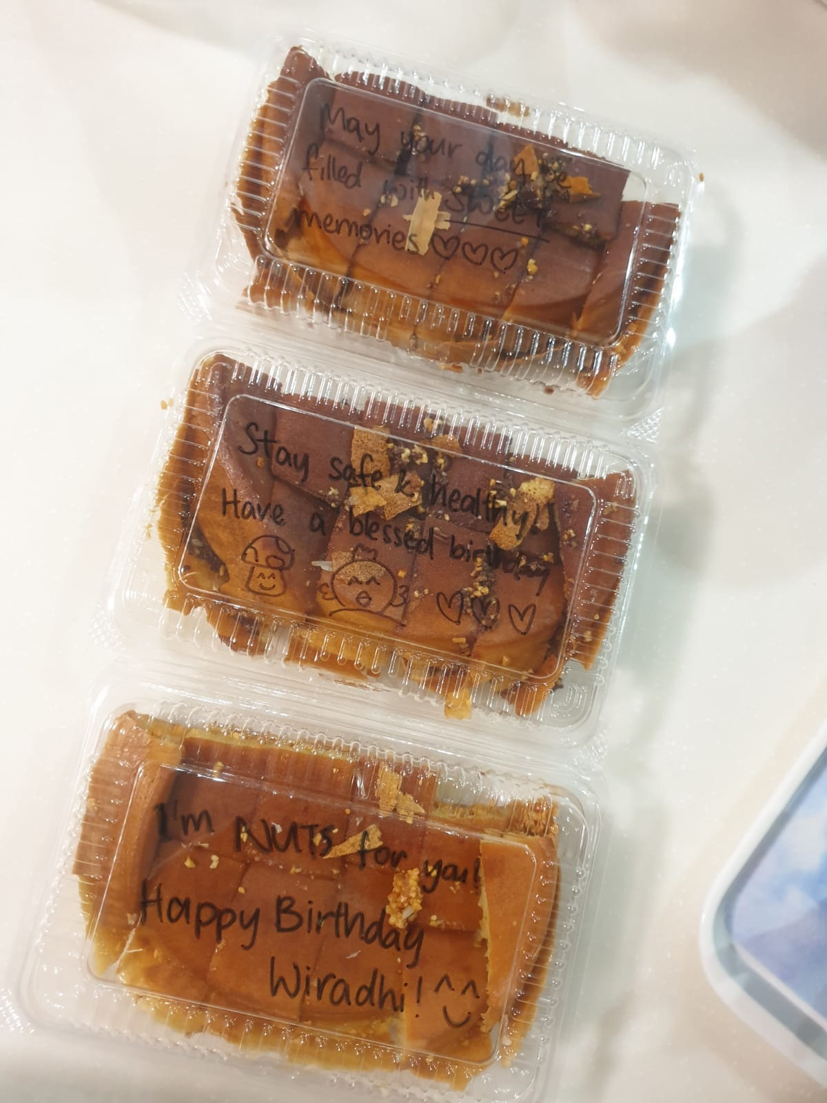 Yishun Cafe Staff Doodle On Dabao Boxes To Lift Customers’ Spirits ...