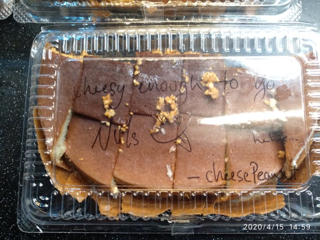 Yishun Cafe Staff Doodle On Dabao Boxes To Lift Customers’ Spirits ...