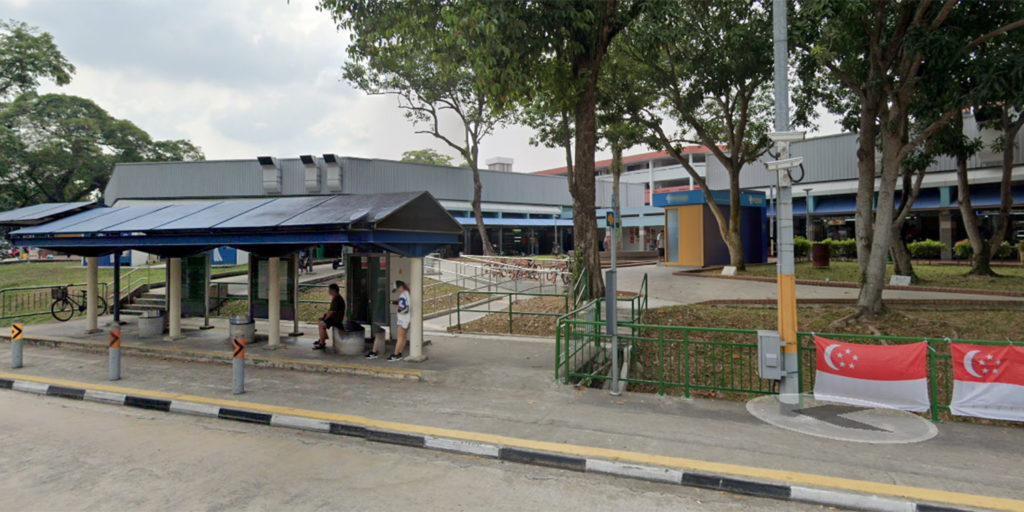 Aunties & Uncles Gather At Marsiling Bus Stop, Sparking Worries Over No ...