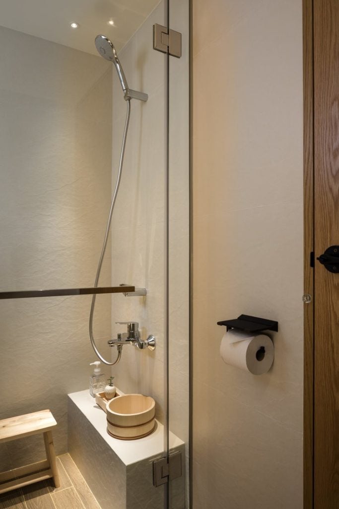 Bukit Batok HDB Flat Is An Actual Ryokan With An Onsen Shower & Sliding ...