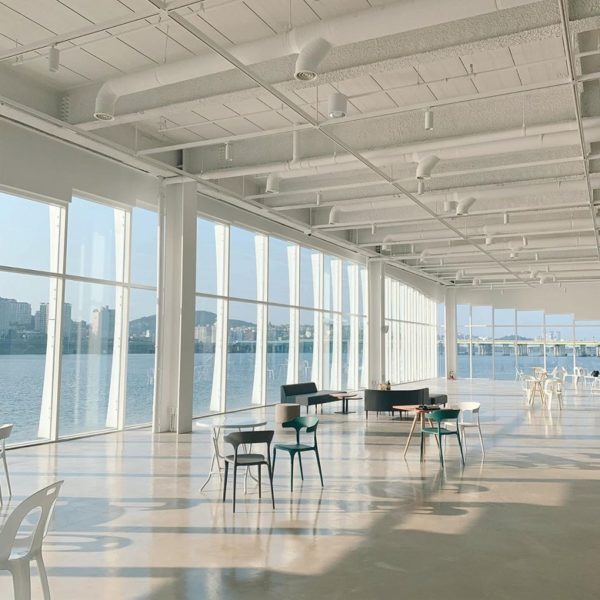 Seoul’s Starbucks Wave Floats On The Han River, Stacked Glass Walls ...