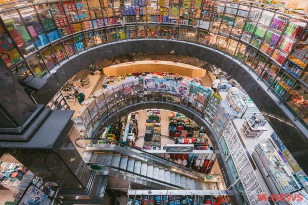 Mustafa Centre Urges Staff To Seek 2nd Jobs, After Sending Workers Home ...