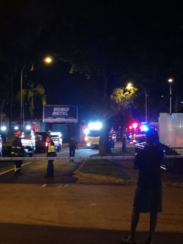 Mandai Waste Disposal Facility Engulfed In Massive Fire, One Person ...