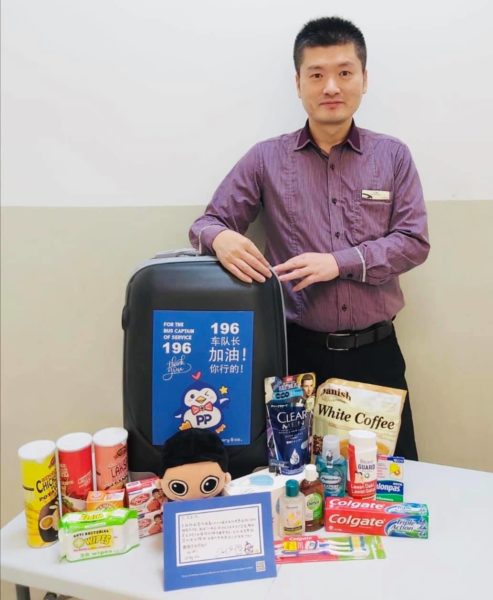 SBS Driver From Neck Gaiter Incident Gets Gifts, Supporter Thanks Him ...