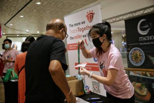 TraceTogether Is Essential For Phase 3, Here's When & How To Collect ...