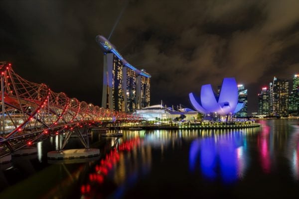Marina Bay Sands Light Show Will Dazzle Waterfront Till 25 Nov In ...