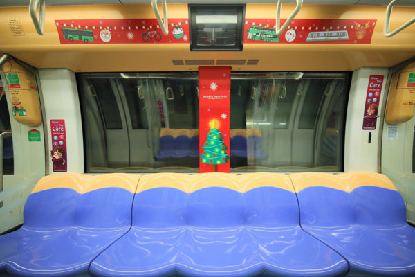 S’pore Trains & Buses Feature Christmas Decor With Gingerbread Mazes To ...