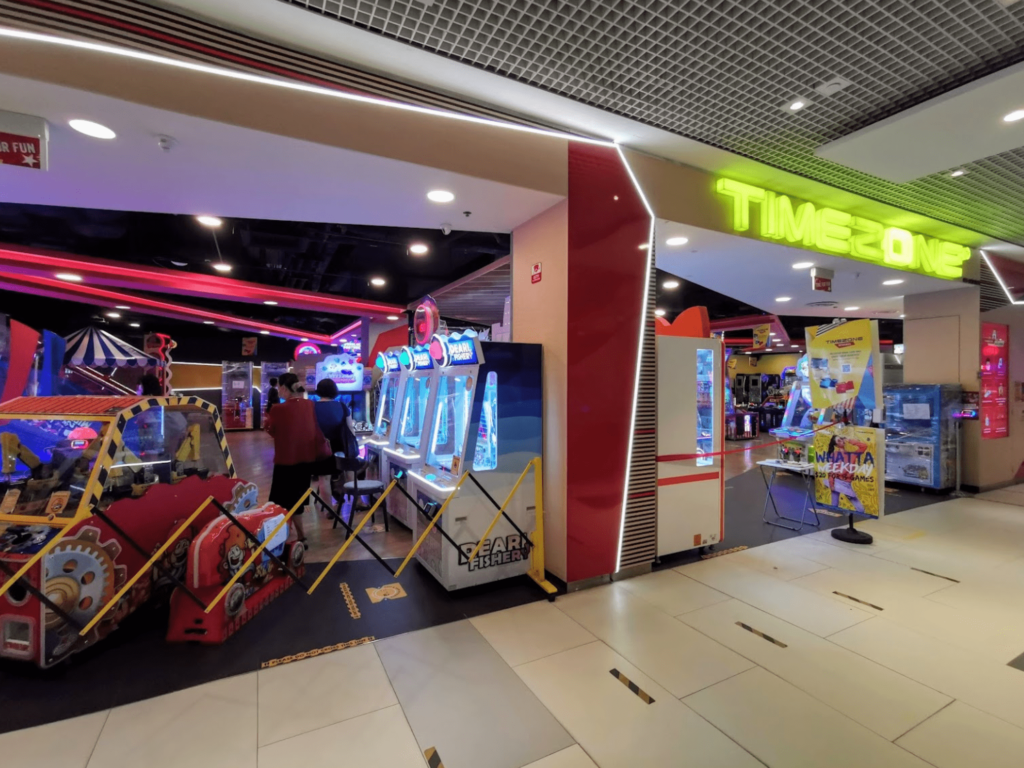 Timezone Opens Biggest Outlet In Westgate On 4 Dec, Time To Jio The Fam ...