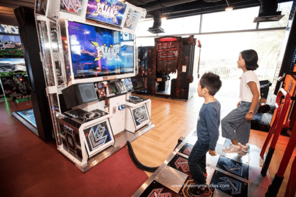 Timezone Opens Biggest Outlet In Westgate On 4 Dec, Time To Jio The Fam ...