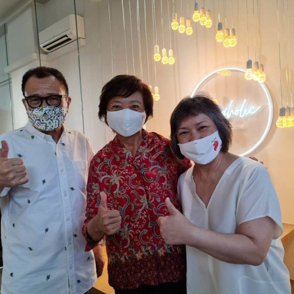 HK Actor Benz Hui & Ex-MP Lee Bee Wah Attend His Daughter’s Café ...