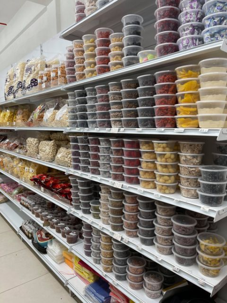 Old-School Biscuit Shop Opens 2nd Outlet In Marine Parade With Over 50 ...