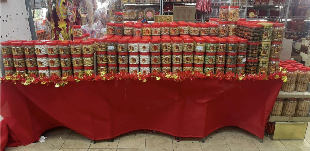 Old-School Biscuit Shop Opens 2nd Outlet In Marine Parade With Over 50 ...