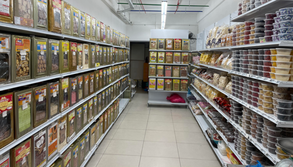 Old-School Biscuit Shop Opens 2nd Outlet In Marine Parade With Over 50 ...