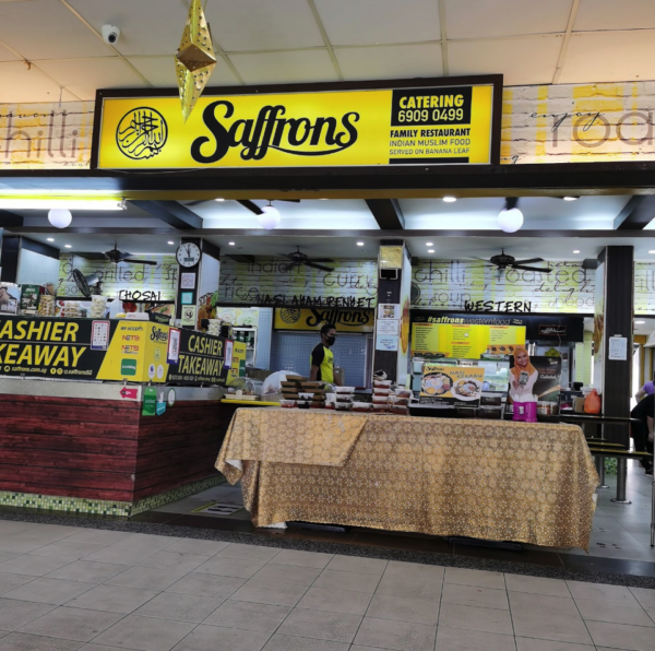 Saffrons Restaurant Staff Wear T-Shirts With Hilarious Pick-Up Lines So ...