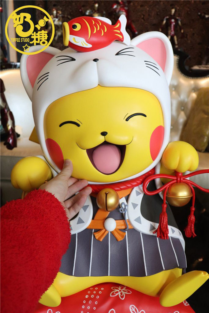 This Pikachu Lucky Cat Figurine Will Zap You With Lots Of Extra Huat ...