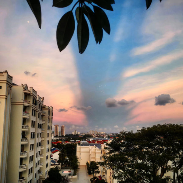 Sunset ‘Splits’ Clouds In S’pore Sky On 11 Mar, Looks Like Someone Took ...