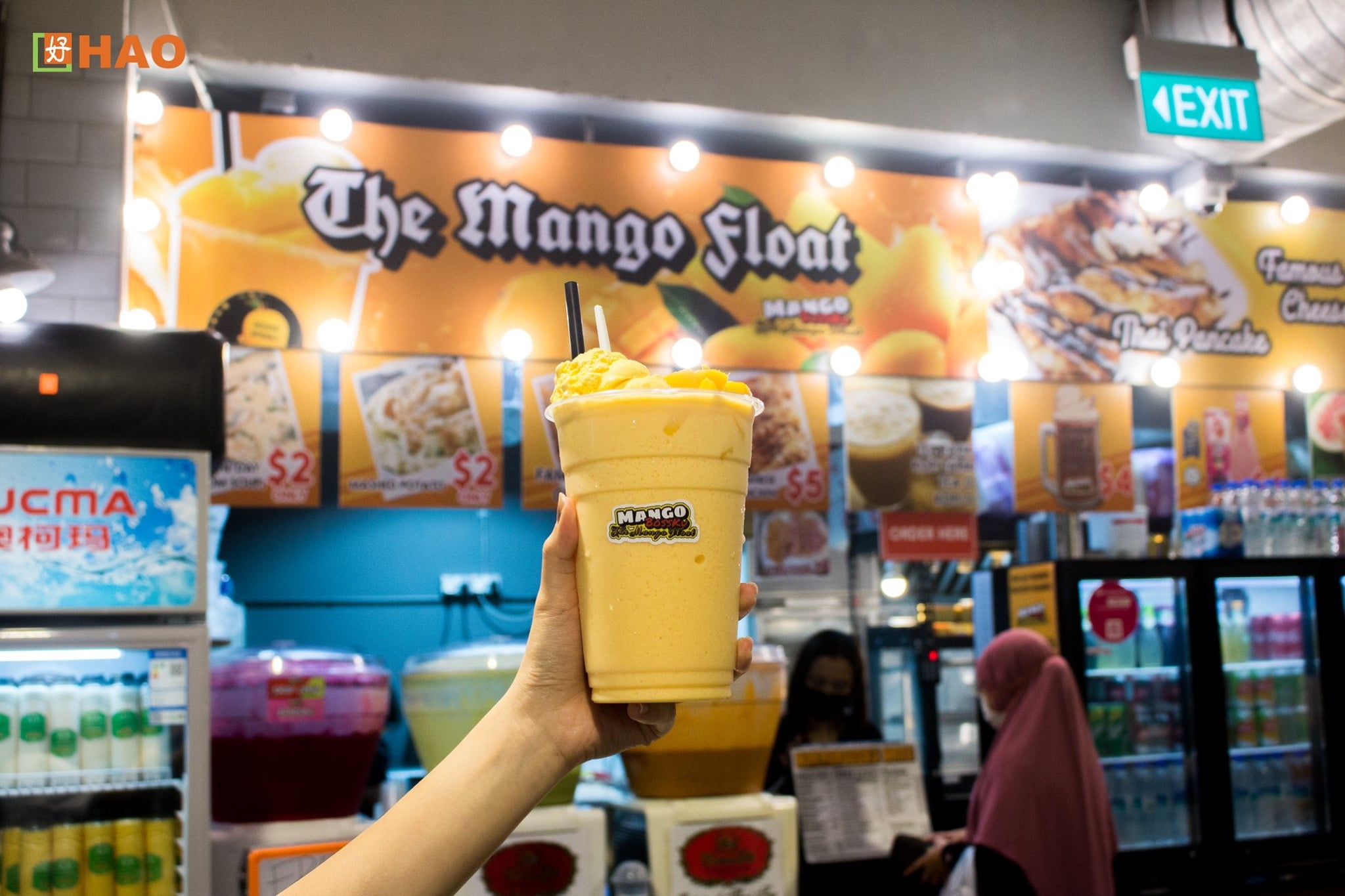 Turf Club Bazaar Has Treats Like Mango Float & Dendeng Burger, Get Your ...