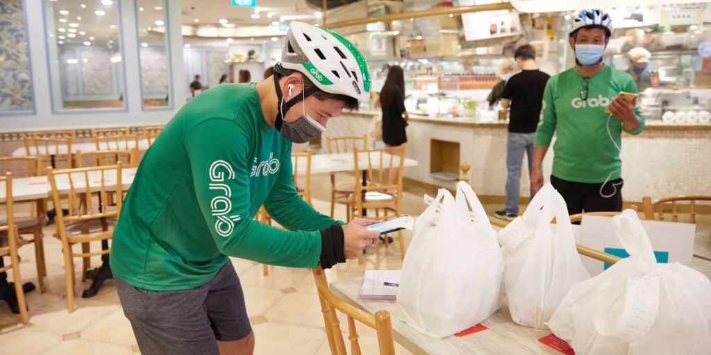 Grab CEO Delivers Food For Up To 2 Hours, Has A Mostly Smooth Experience
