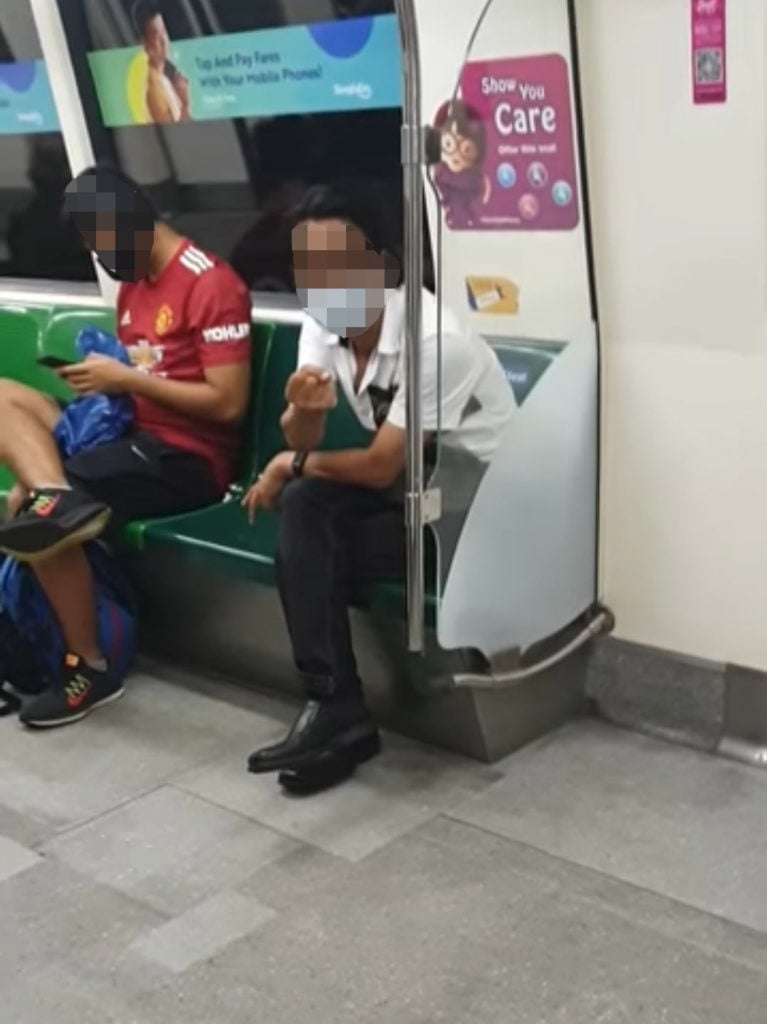 Man Allegedly Shouts At Lady On MRT, Station Staff Tells Her To Lodge ...
