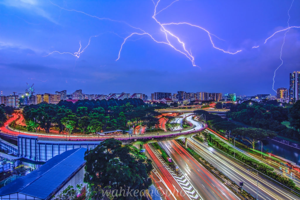 Lightning Strikes Across S’pore On 24 Jun Electrify The Sky With ...