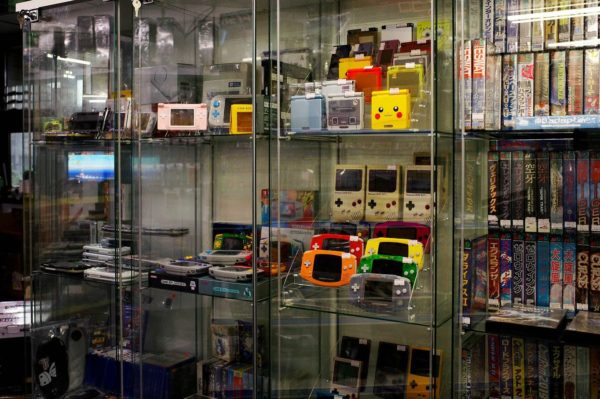 Sim Lim Retro Games Store Brings Old Consoles Like Game Boys Back To Life